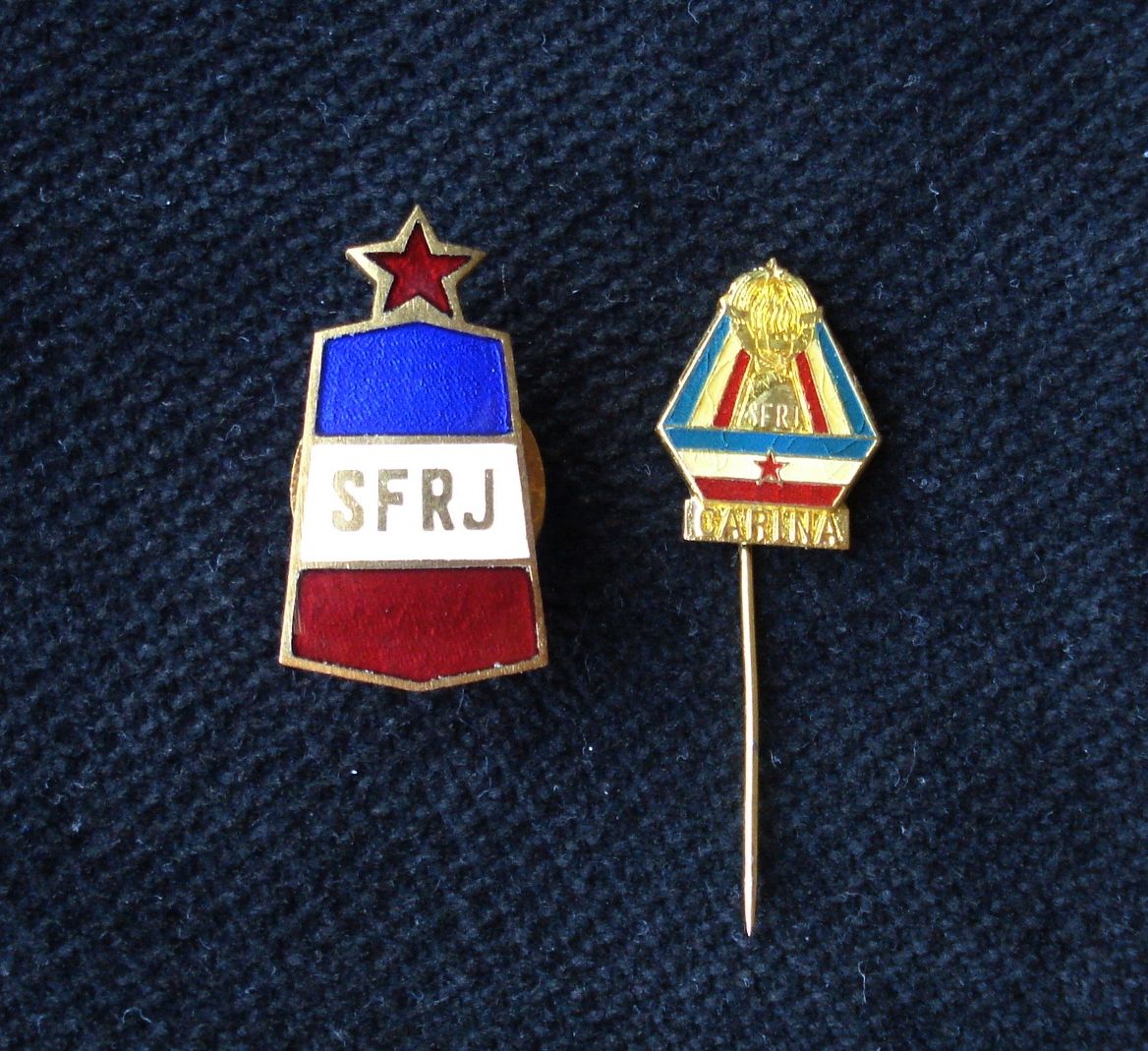 aukcije.hr - SFRJ - Carina + značka