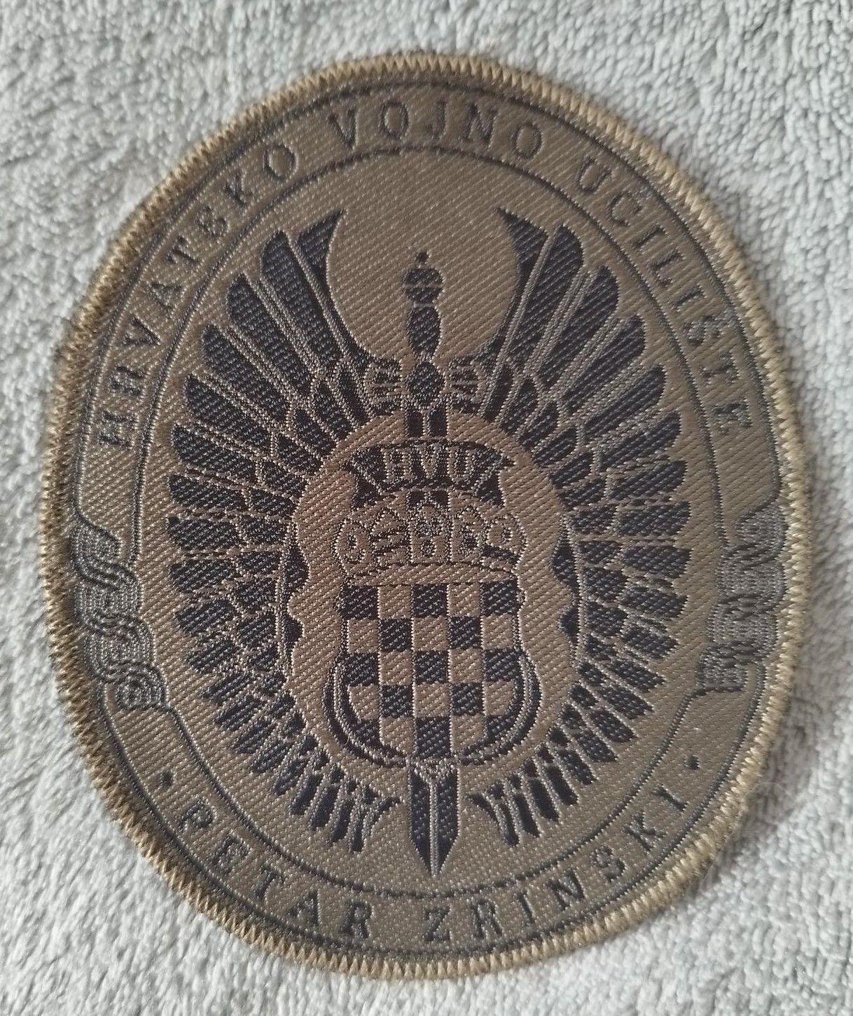aukcije.hr - HV / vojna oznaka / Hrvatsko vojno učilište PETAR ZRINSKI
