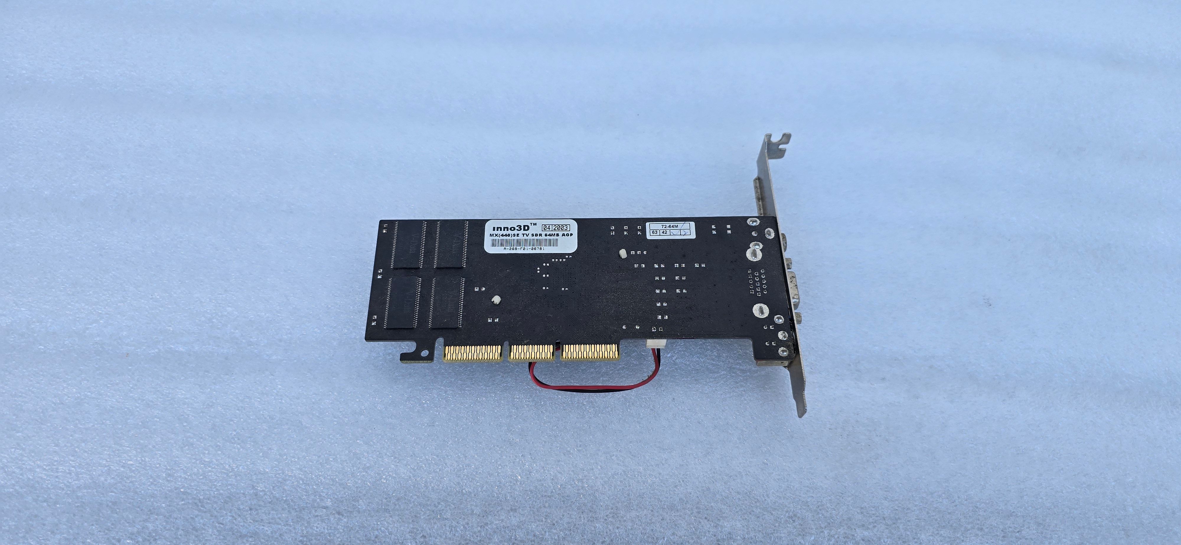 aukcije.hr - KARTICA ZA RAČUNALO INNO 3D MX(440) SE TV SDR 64MB. AGP