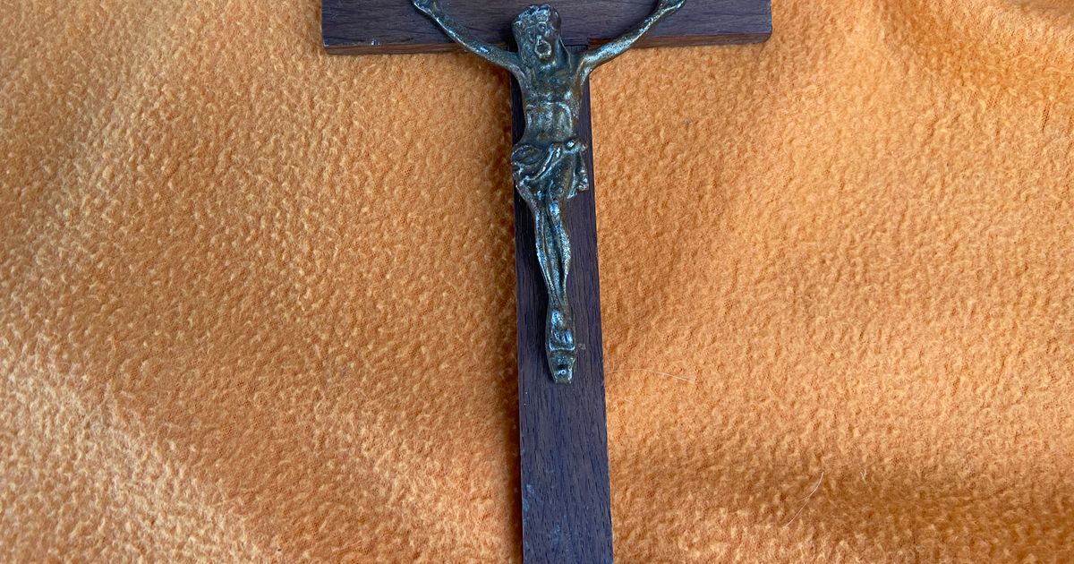 aukcije.hr - Isus na križu - Vintage raspelo