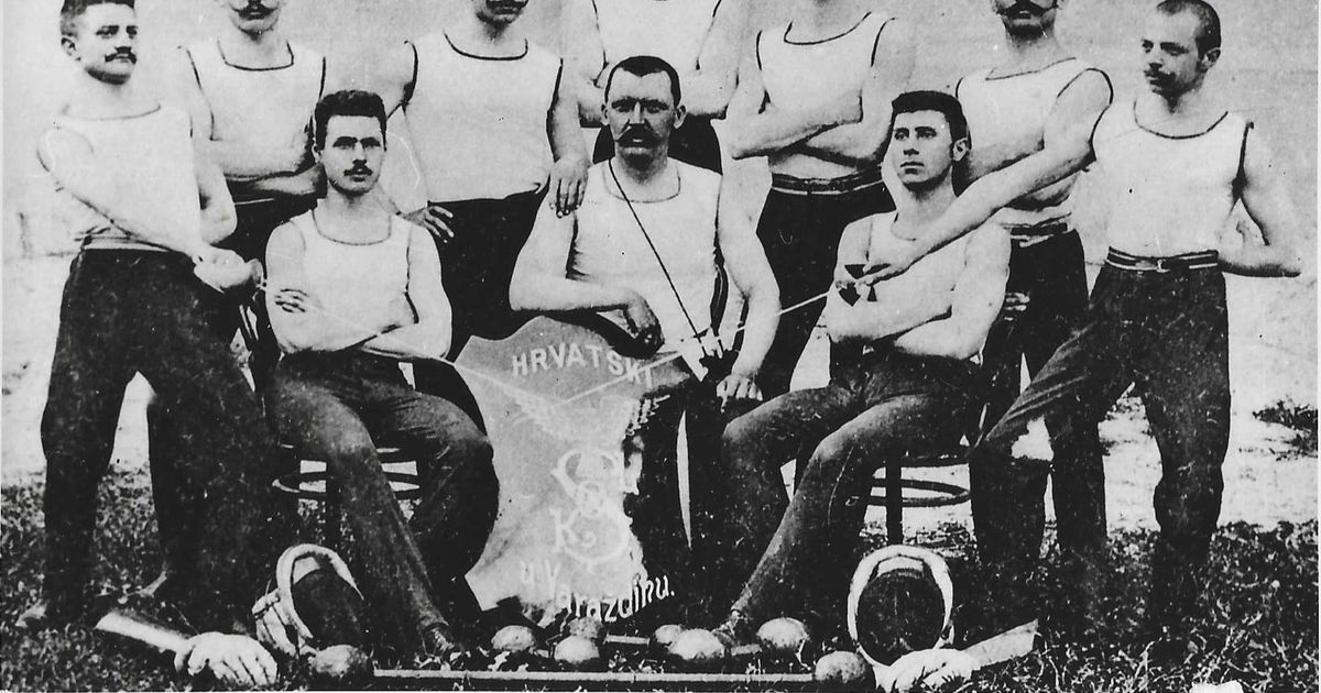 aukcije.hr - Sokol / Varaždin / Prednjački zbor "Hrvatskog Sokola" u ...