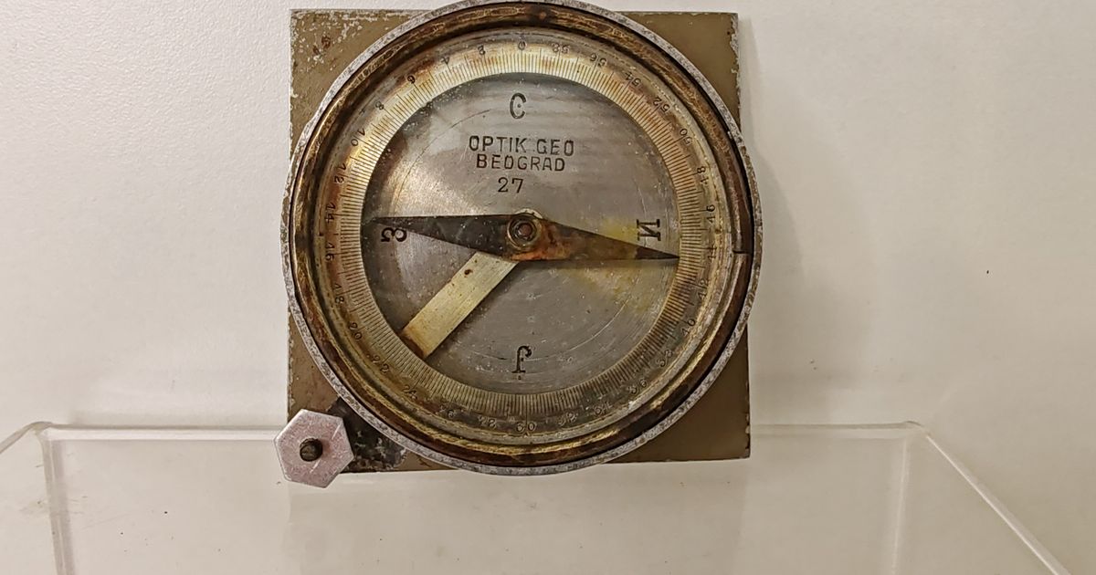 aukcije.hr - Stari kompas Jugoslavija