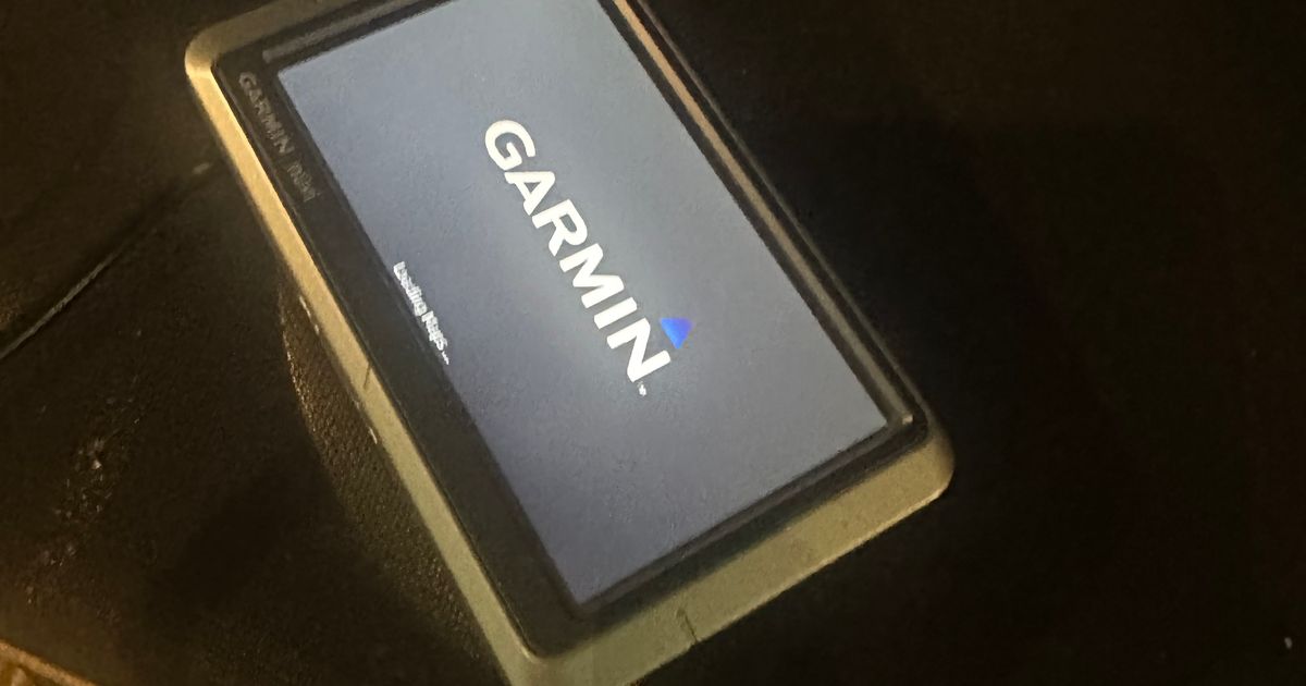 aukcije.hr - Garmin nuvi 200w,sa karticom 1 gb,karte i sve na Hrvatskom ...